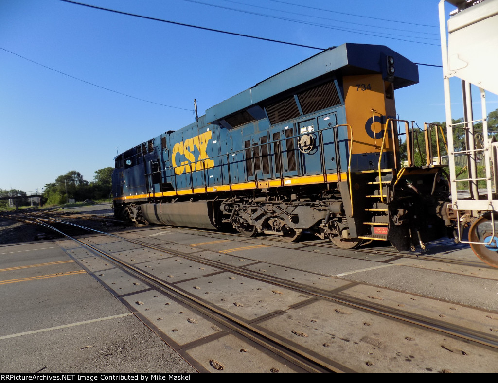 CSX 734